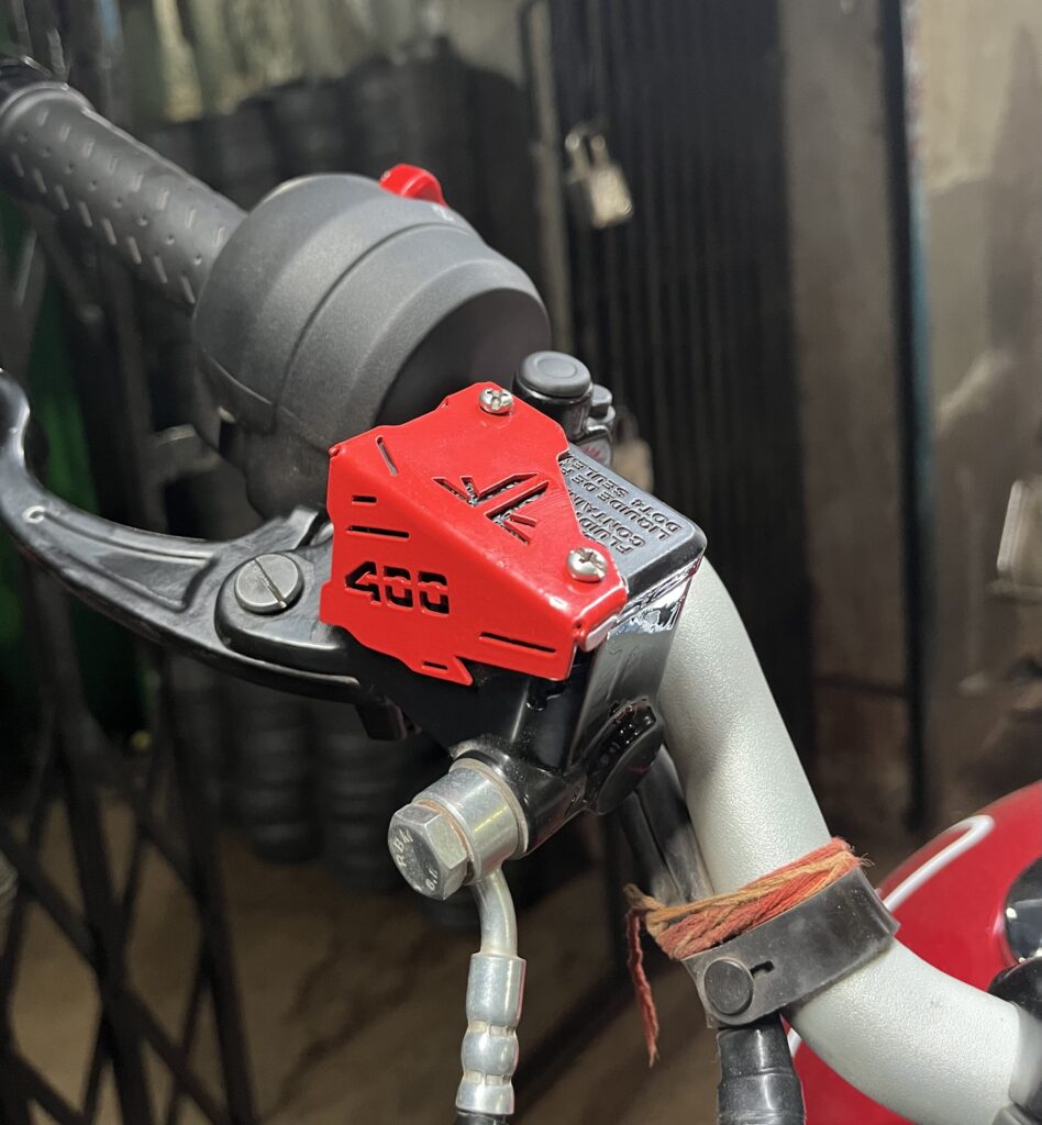 Disc Brake Oil Reservoir Triumph Speed 400 Scrambler 400 X Master ...